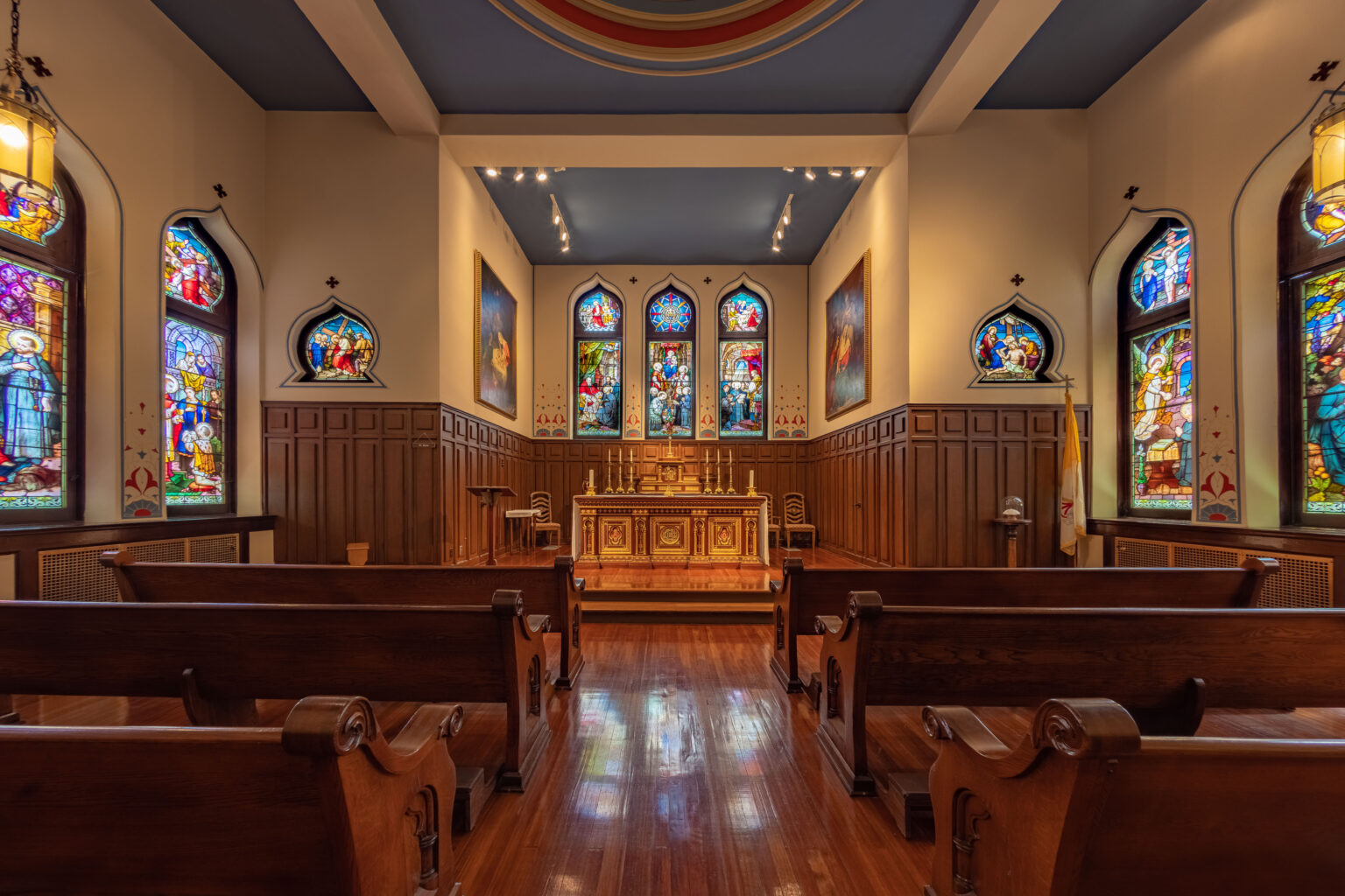 Holy Name of Jesus Chapel | Jesuit High School of New Orleans
