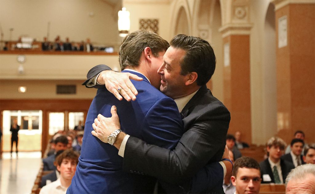 Blue Jays and Their Dads Celebrate Annual Father-Son Mass | Jesuit High ...