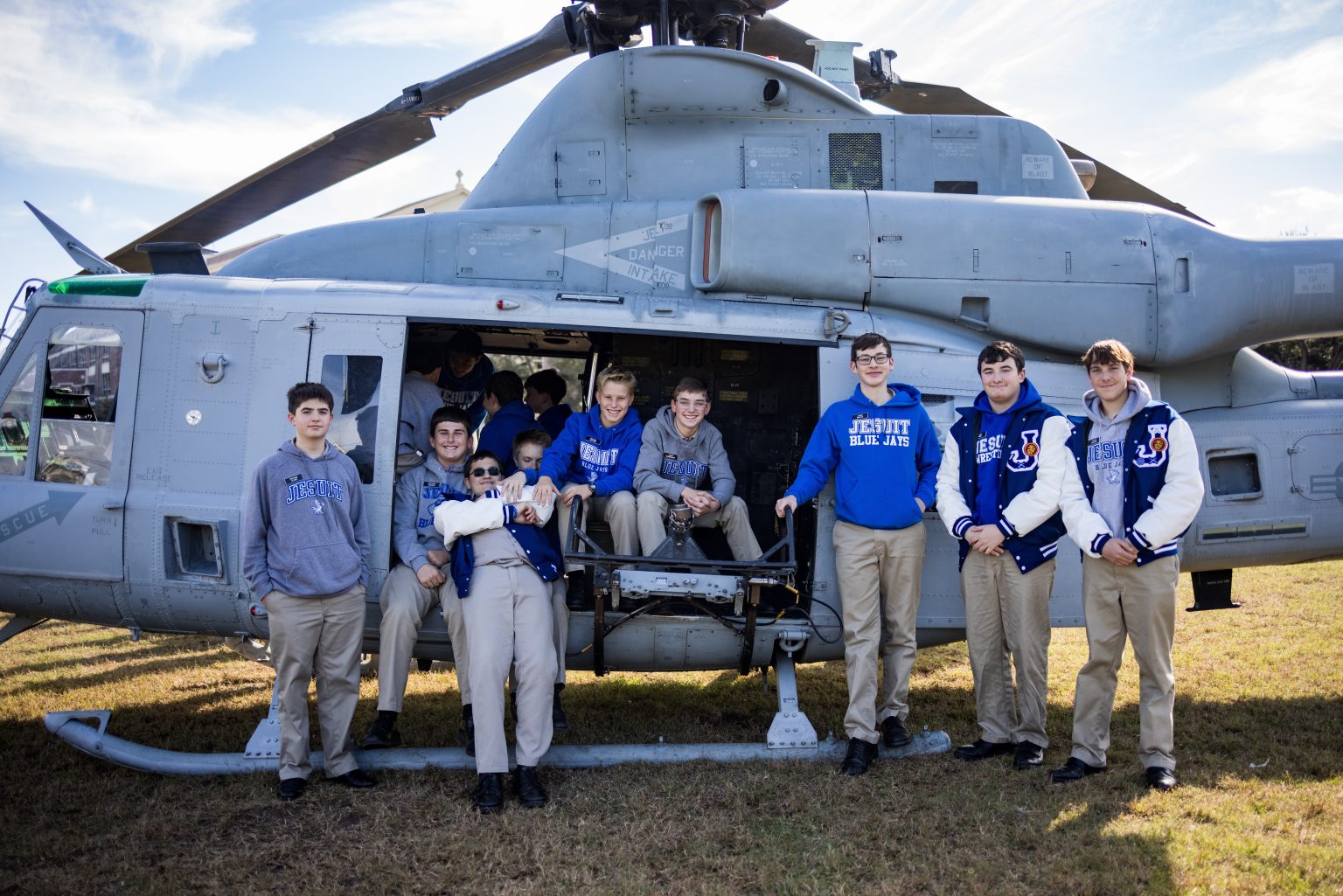 Jesuit Hosts Elite Marine Corps Helicopters | Jesuit High School of New ...